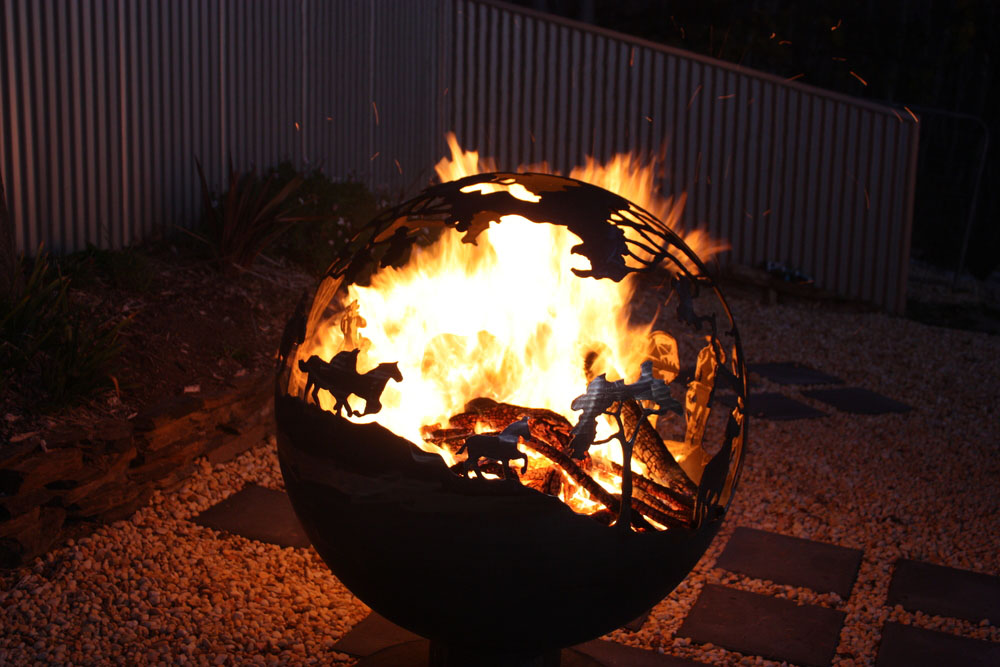 Round-Up Aussie Garden Fireball - INNOVATIVE METALWORX