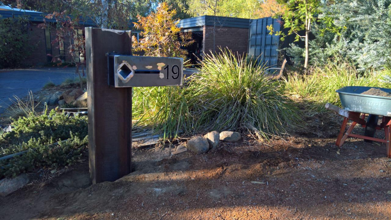 Aussie Designer Letter Box - INNOVATIVE METALWORX